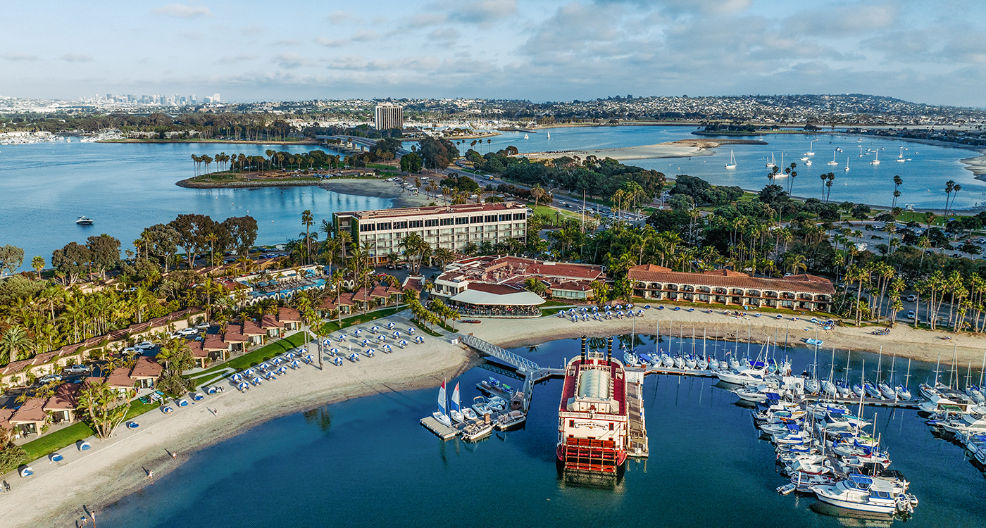 Bahia Beach & Boat Club | Premier Marina in San Diego
